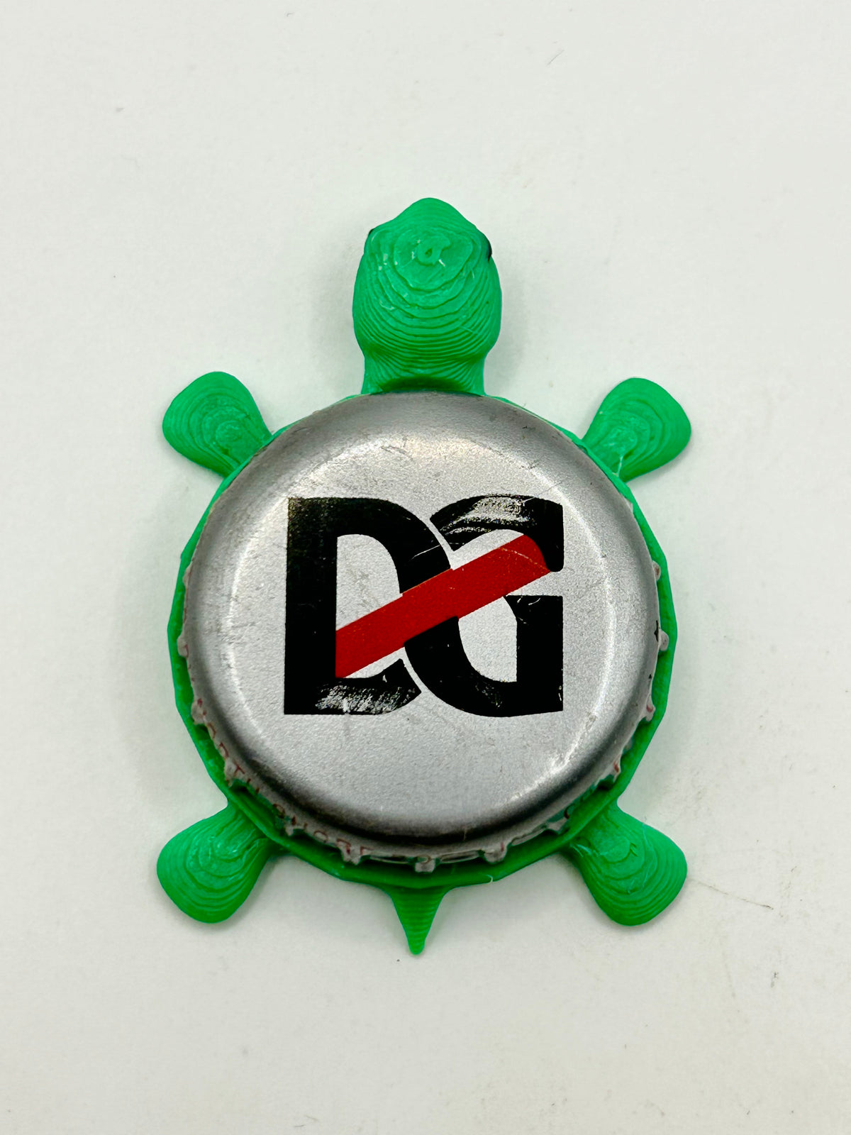 DG Jamaican Kola - Bottle Cap Magnet Turtle — Shell Shocked Art